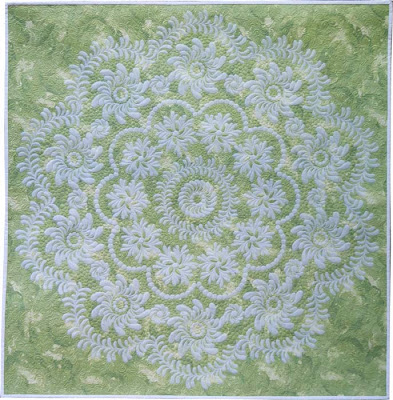 Dancing Feathers- a new shadow trapunto quilt - Geta's Quilting Studio