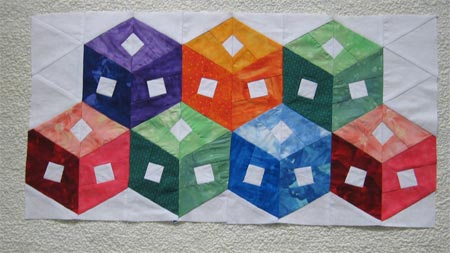 Small Cube Quilt - Geta's Quilting Studio