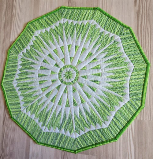 Shadow Trapunto Quilt - Geta's Quilting Studio