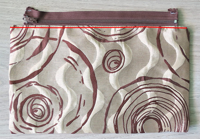 Easy zipper pockets for bags - Geta's Quilting Studio