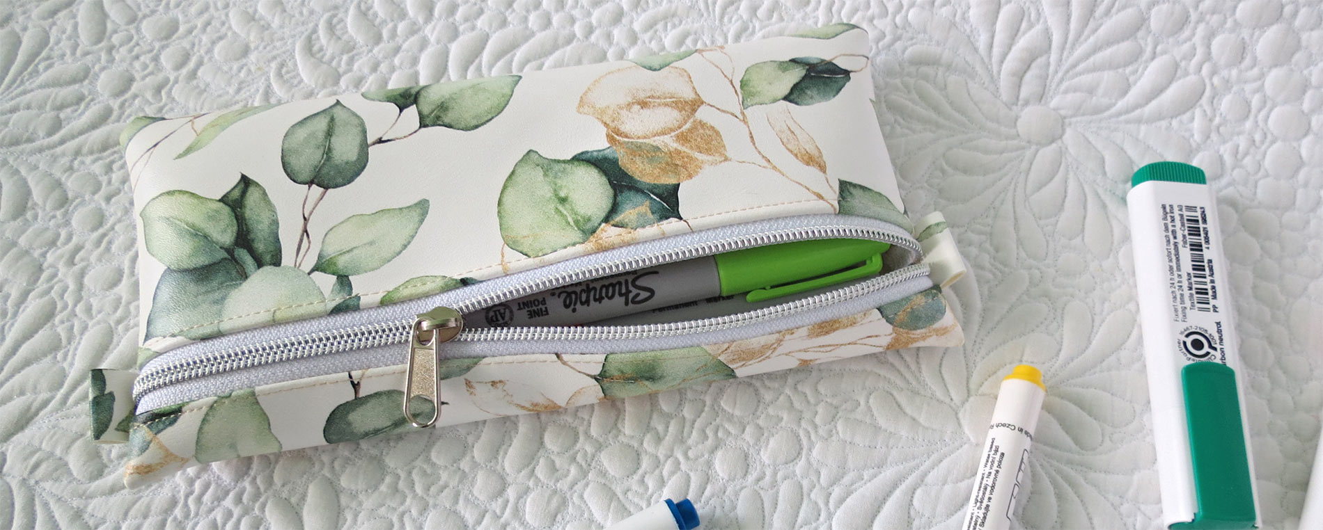 Quick And Easy Zipper Pouch Pattern 1b Geta S Quilting Studio